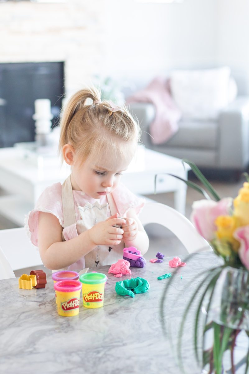 5 Best Toddler Toys • Fun toys for toddlers • Chandeliers and Champagne