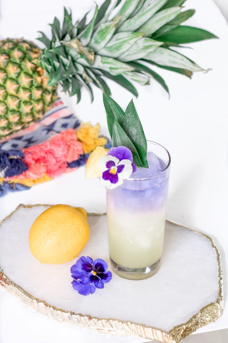 Layered Gin Pineapple Cocktail Recipe • Layered color-changing gin ...