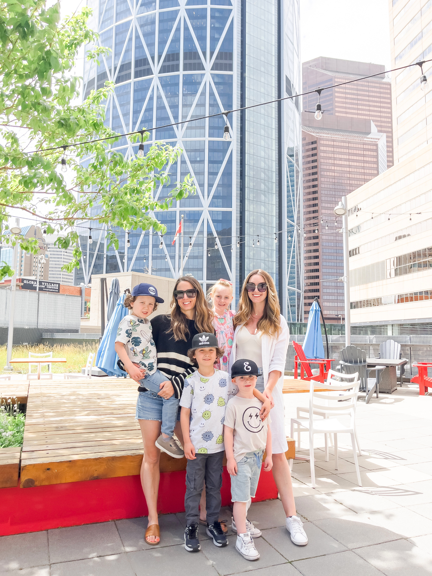 The Delta Calgary Downtown: 5 Reasons To Stay Here • Chandeliers and ...